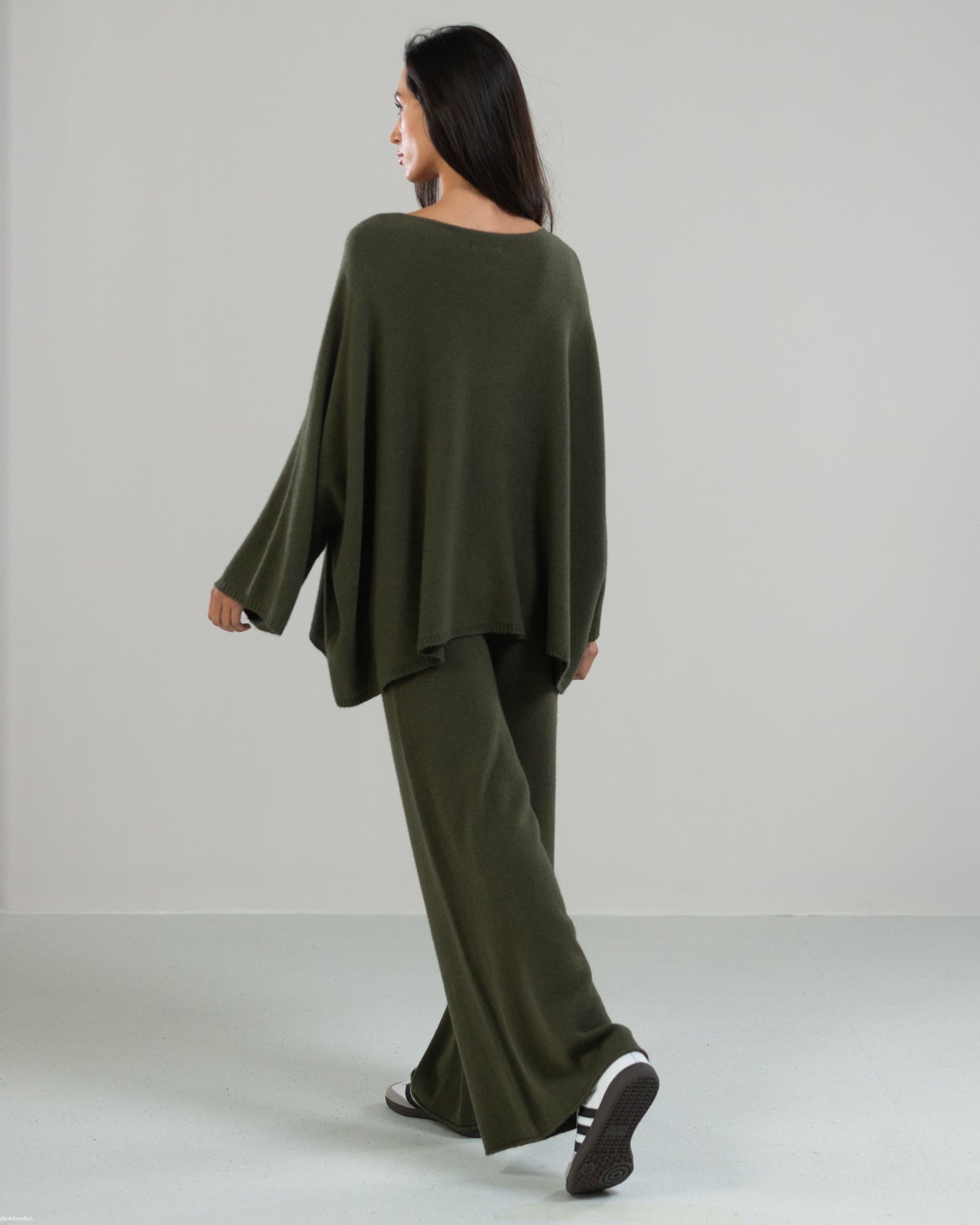 Relaxed Pants | Khaki – JAKI