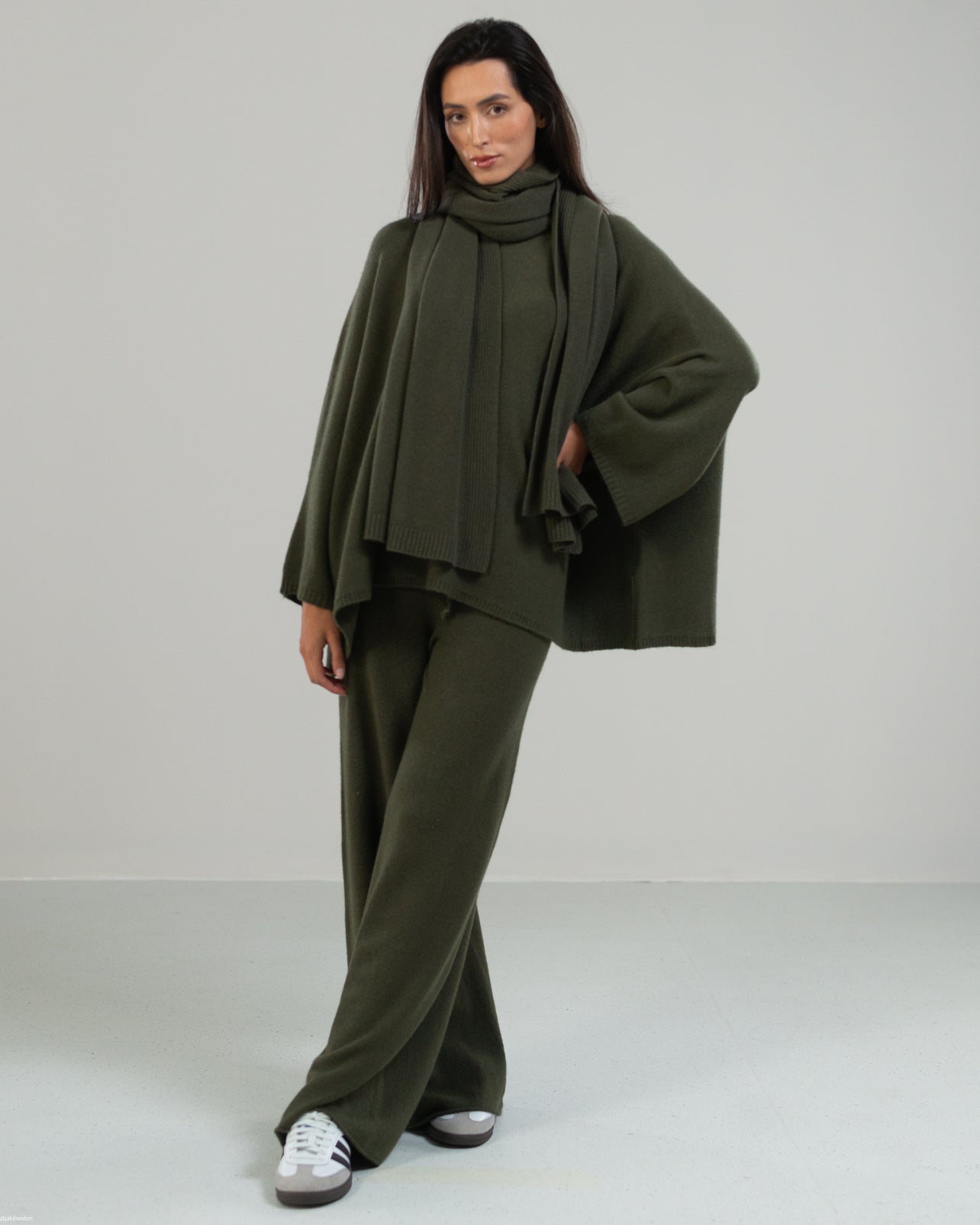 LIMITED RESTOCK | Relaxed Pants | Khaki – JAKI