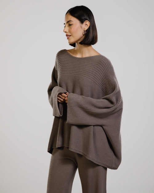 Ultra Soft Knitwear – JAKI